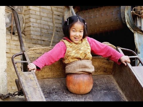 Girl Without Legs Became A Champion Swimmer – Inspirational Story - YouTube