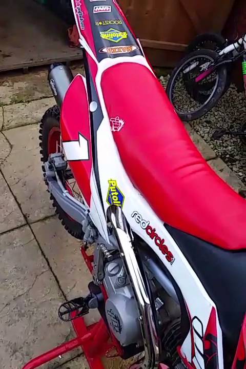 Wpb 140 Welsh pit bike - YouTube