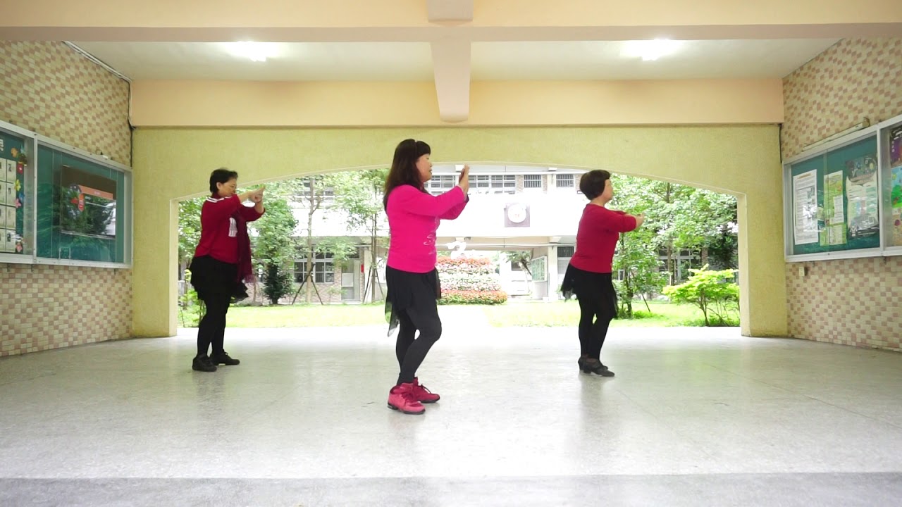 Perhaps Perhaps line dance (by Suki Choi & Sally Hung) - YouTube