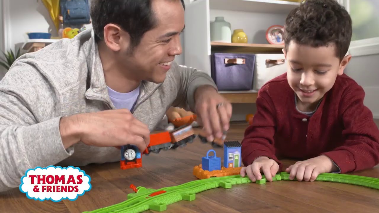 Thomas & Friends Talking Thomas & Percy Train Set - YouTube