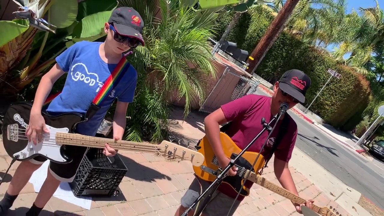 Alex Henin, Juan & Nico Bayet - YouTube