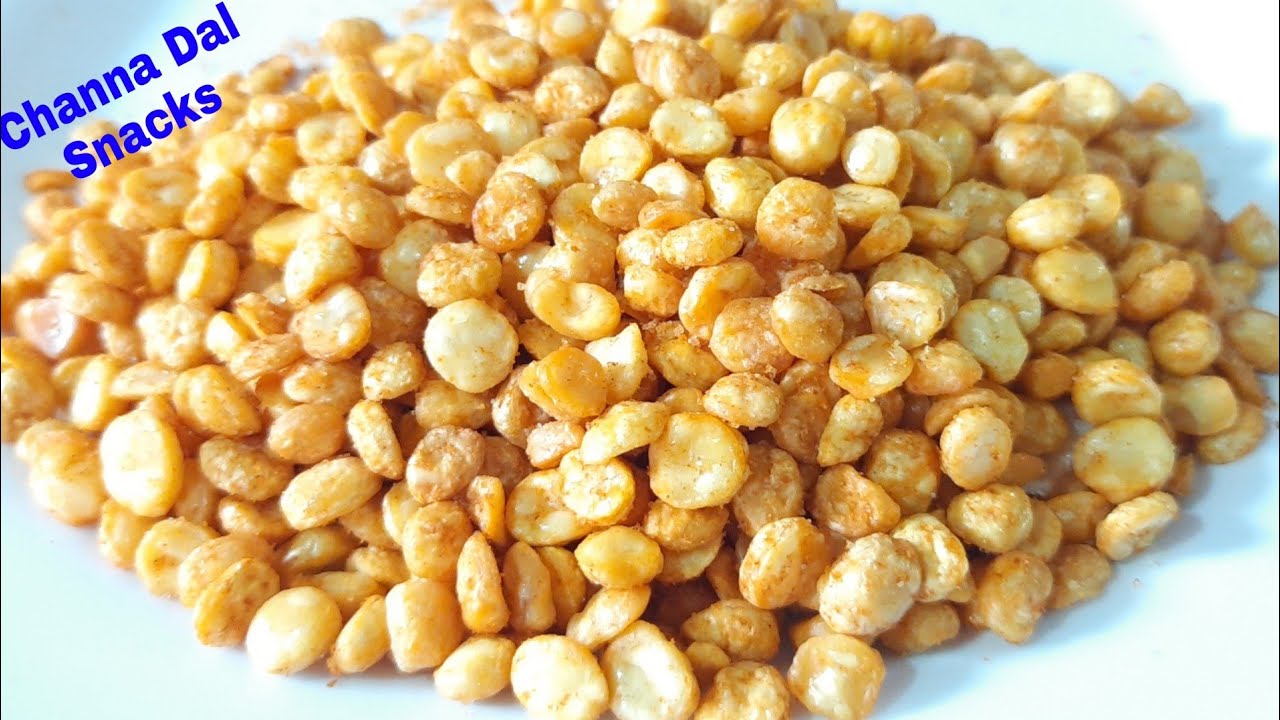 Bakery Style Kadalebele Snacks / Channa Dal Snacks Recipe In Kannada ...