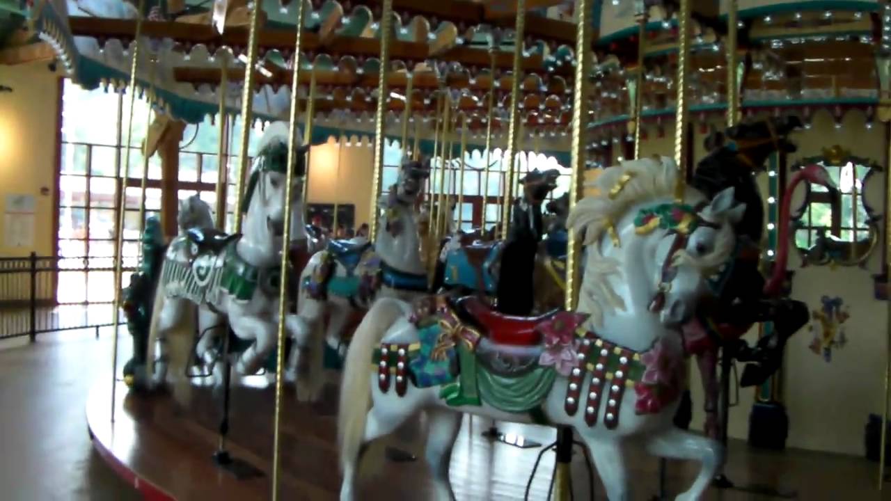 Silver Beach North Tonawanda and carousel tour - YouTube