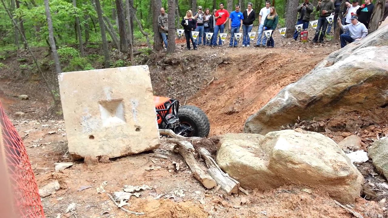 Big Dixie Boggers at the farm 2013 - YouTube