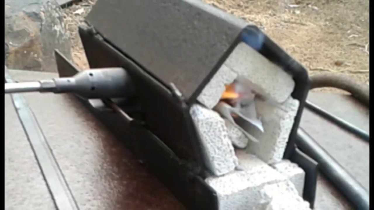 Basic blacksmithing fails and how not to build a forge - YouTube