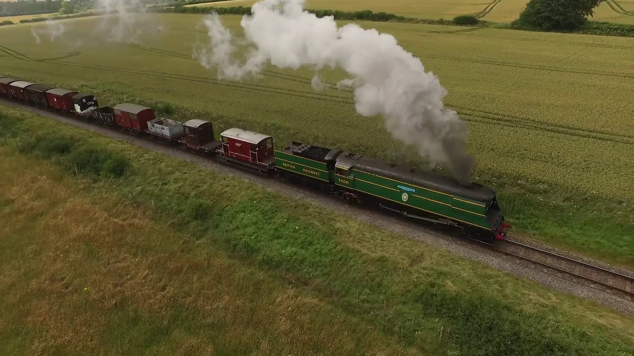 34081 92 Squadron - YouTube