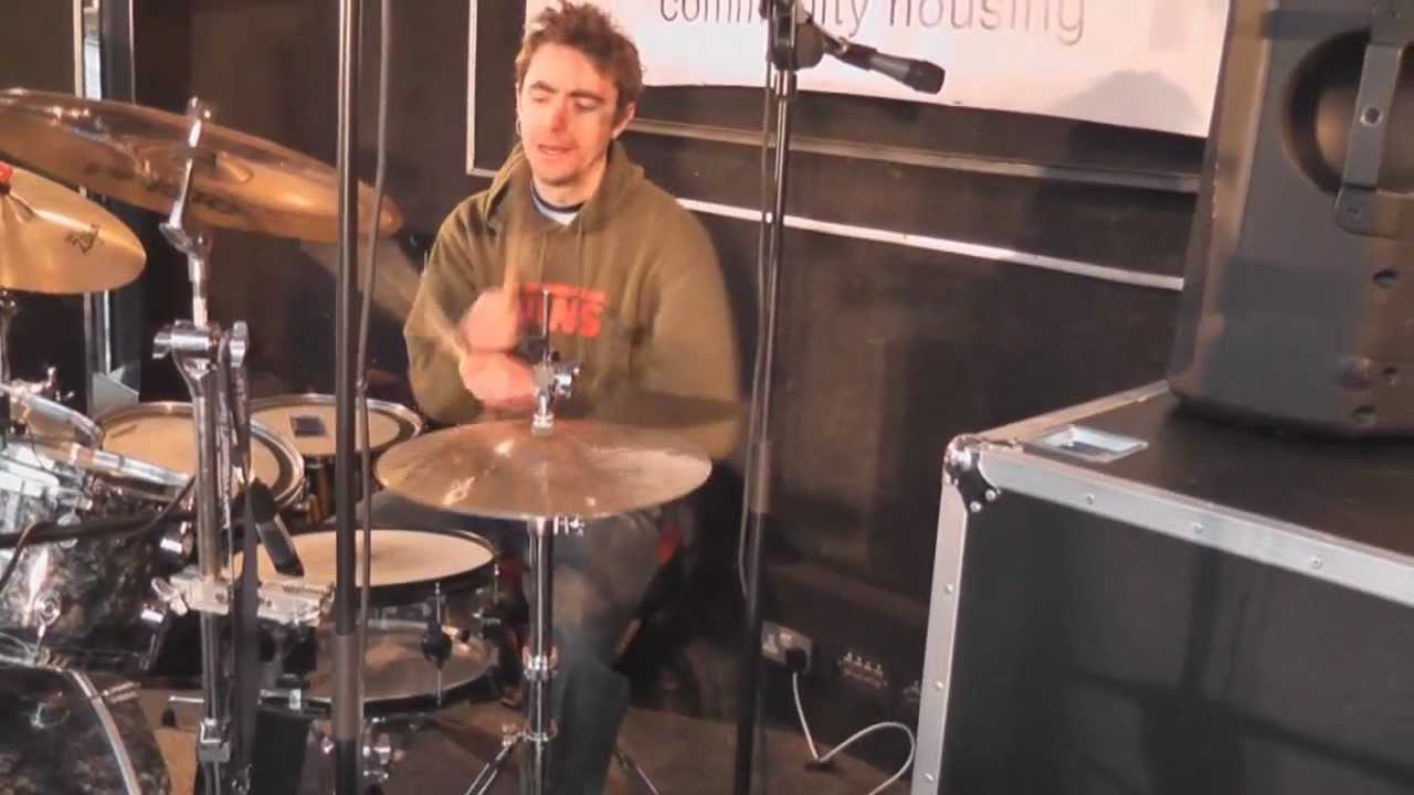 The Caper - Bad Barbara live@ Banbury Christmas lights 2010 - YouTube