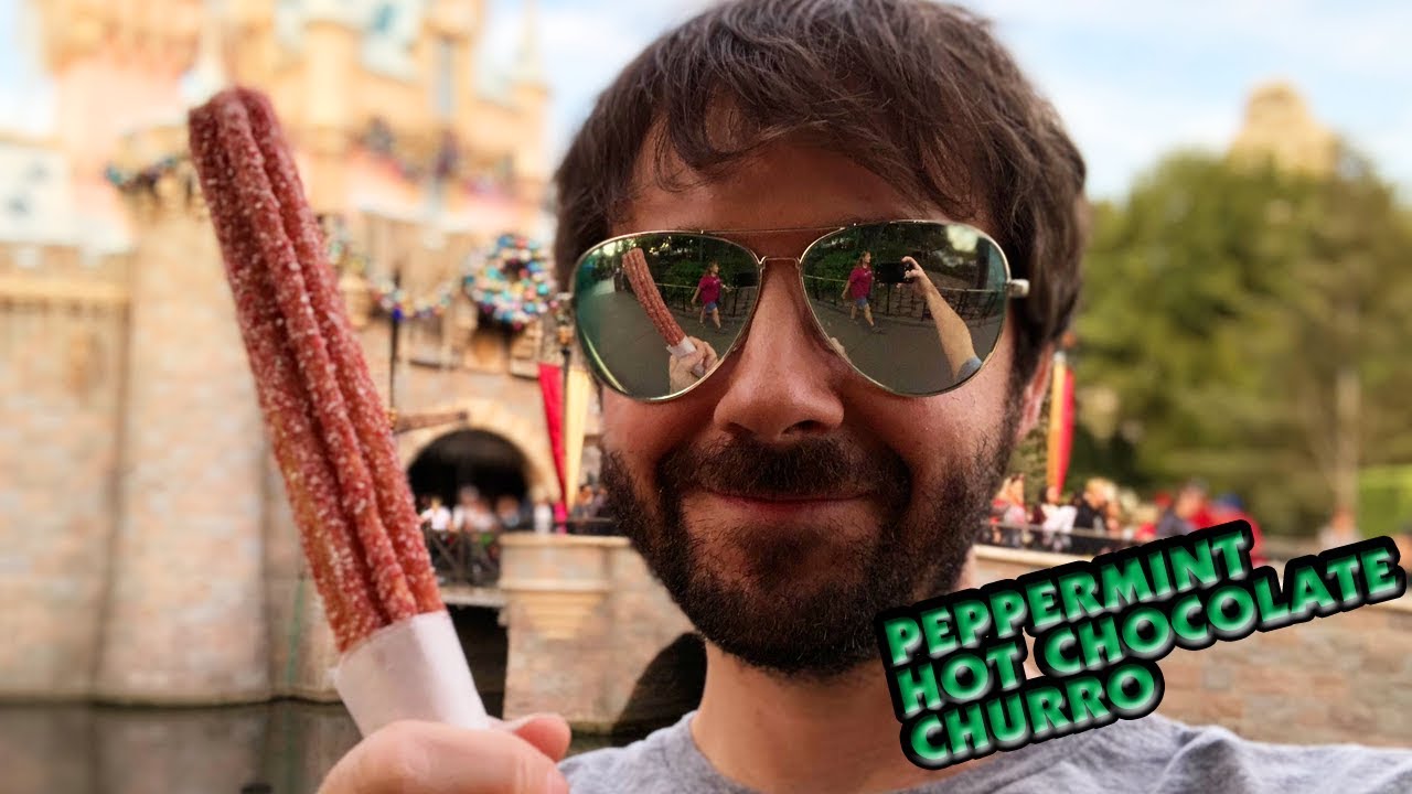 Disneyland Holiday Churro - Peppermint Hot Chocolate! Vlogmas Day 8 ...