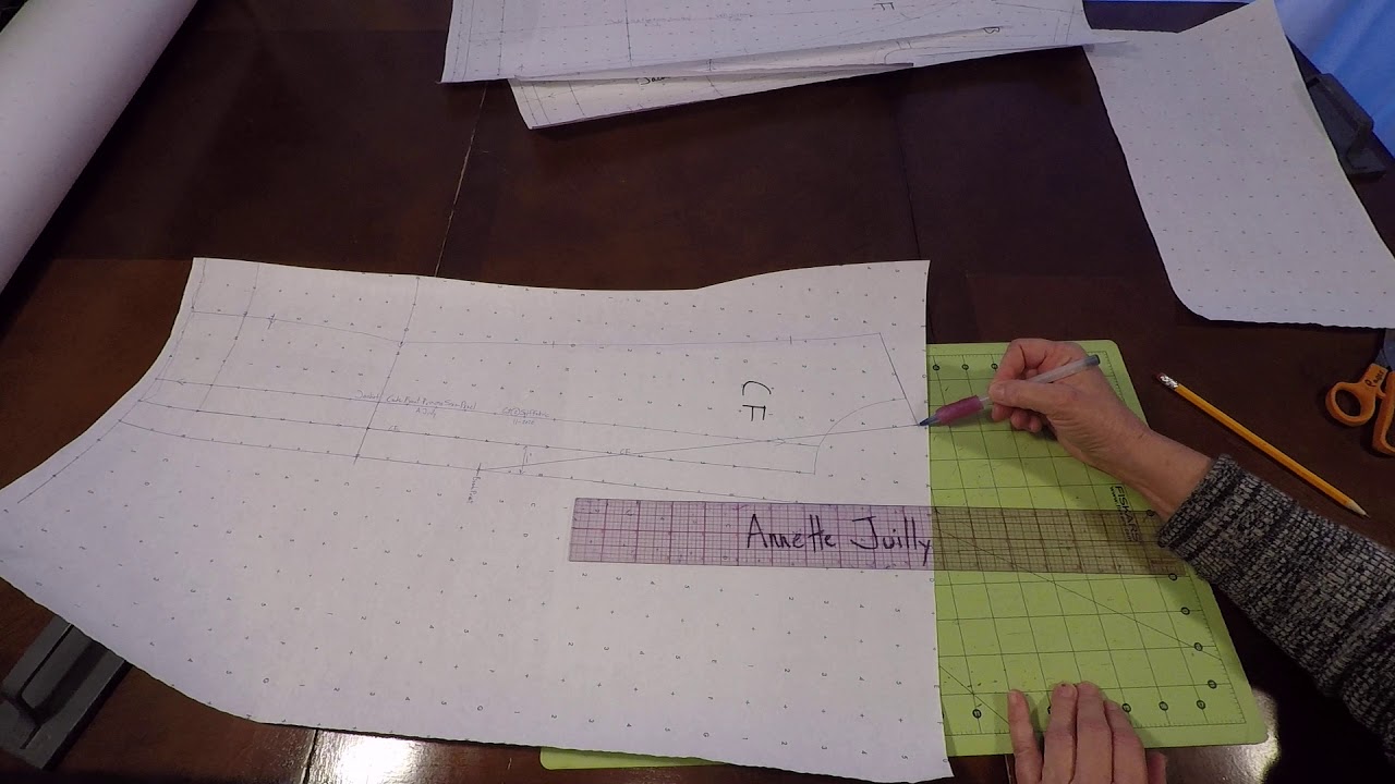 Pattern Draft of Notch Collar Lapel - YouTube