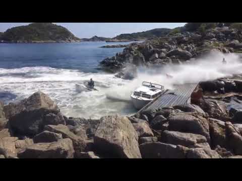 Awesome Way To Extinguish Fire Jet Ski - YouTube