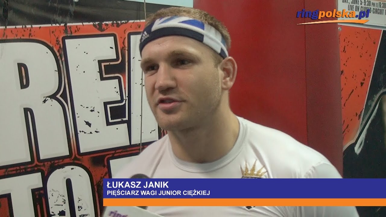 Łukasz Janik: Ola Afolabi jest do przejścia - YouTube