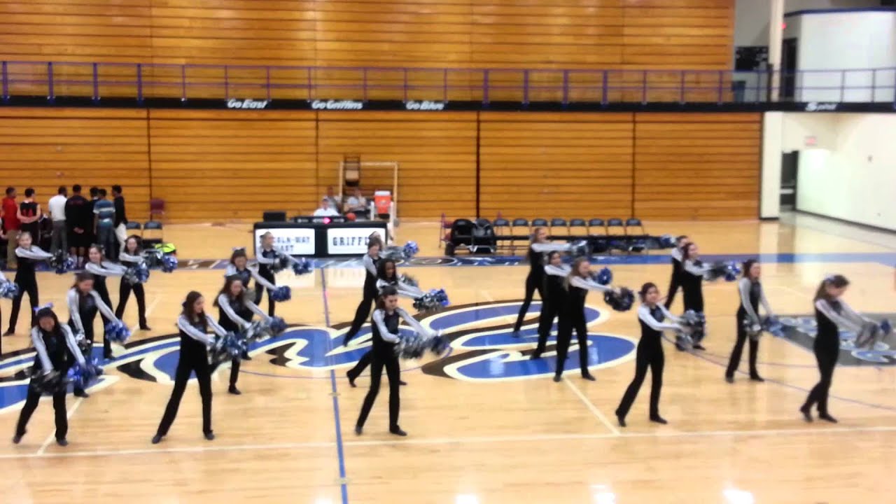 LWE Freshman Poms Feb 14 2015 - YouTube