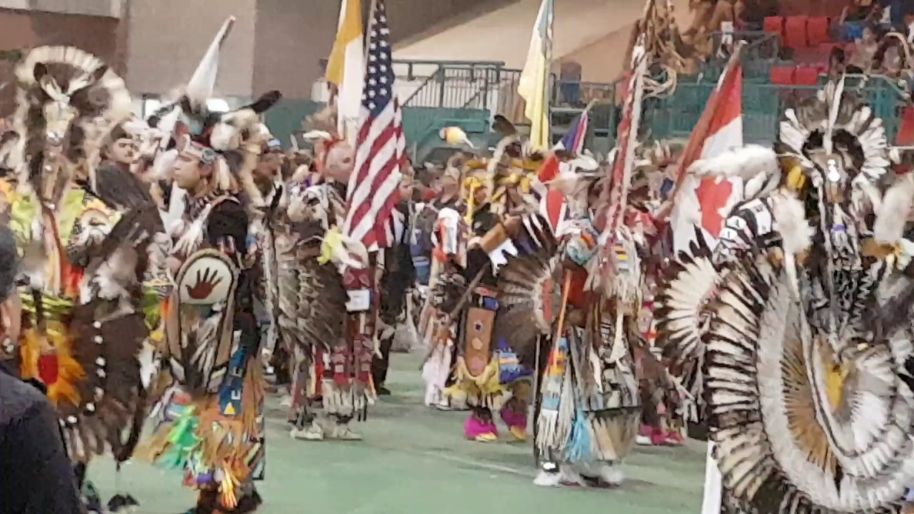 Makwa Sahgaiehcan Competition Pow Wow , Loon Lake SK - YouTube