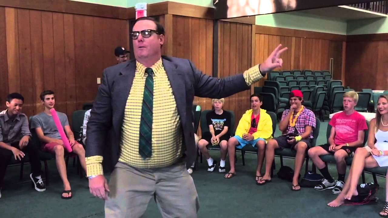 Joe as Matt Foley motivational speaker - YouTube