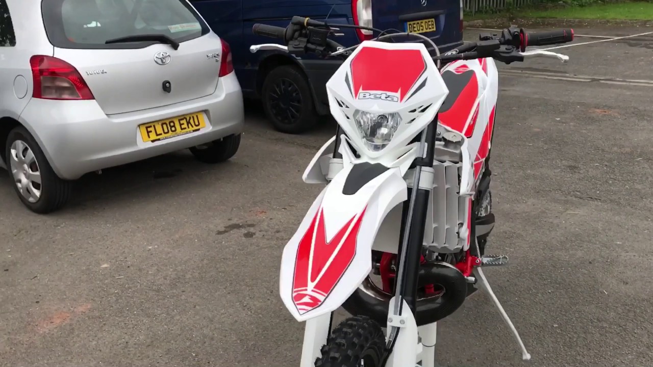 2018 Beta 300 RR 2 stroke walk around - YouTube