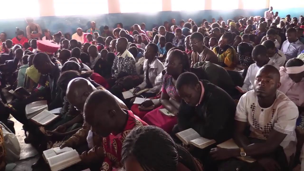 Mvurwi with the Apostle Andrew Wutawunashe - YouTube