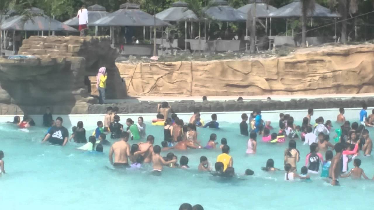 Campuestohan Shark Wave - YouTube