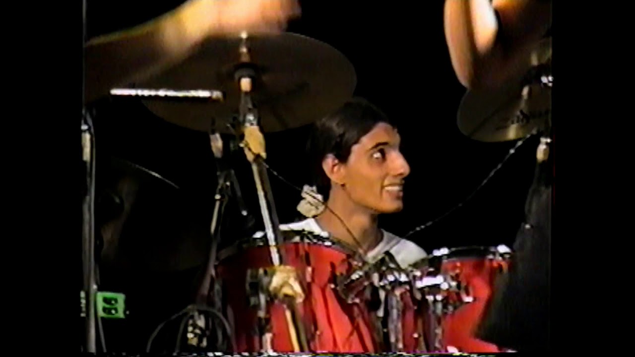 BANDA LA (1999) - YouTube