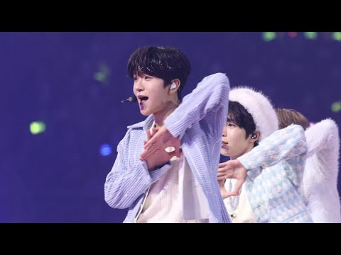 [4K]251225 Surf & COLOR - 재희 / 2025SBS가요대전 - YouTube