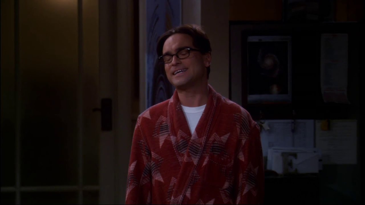 Sheldon tocando los bongos (Latino) (T5xE18) - YouTube