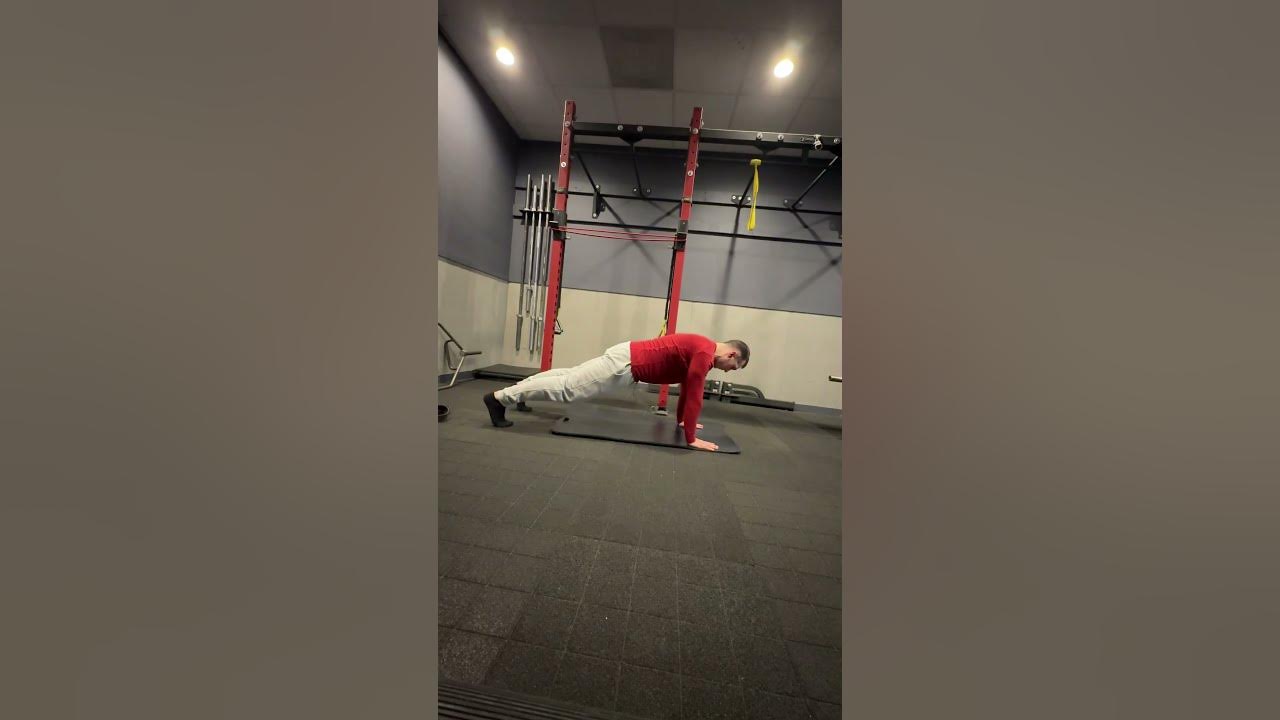 HOW TO plank - YouTube