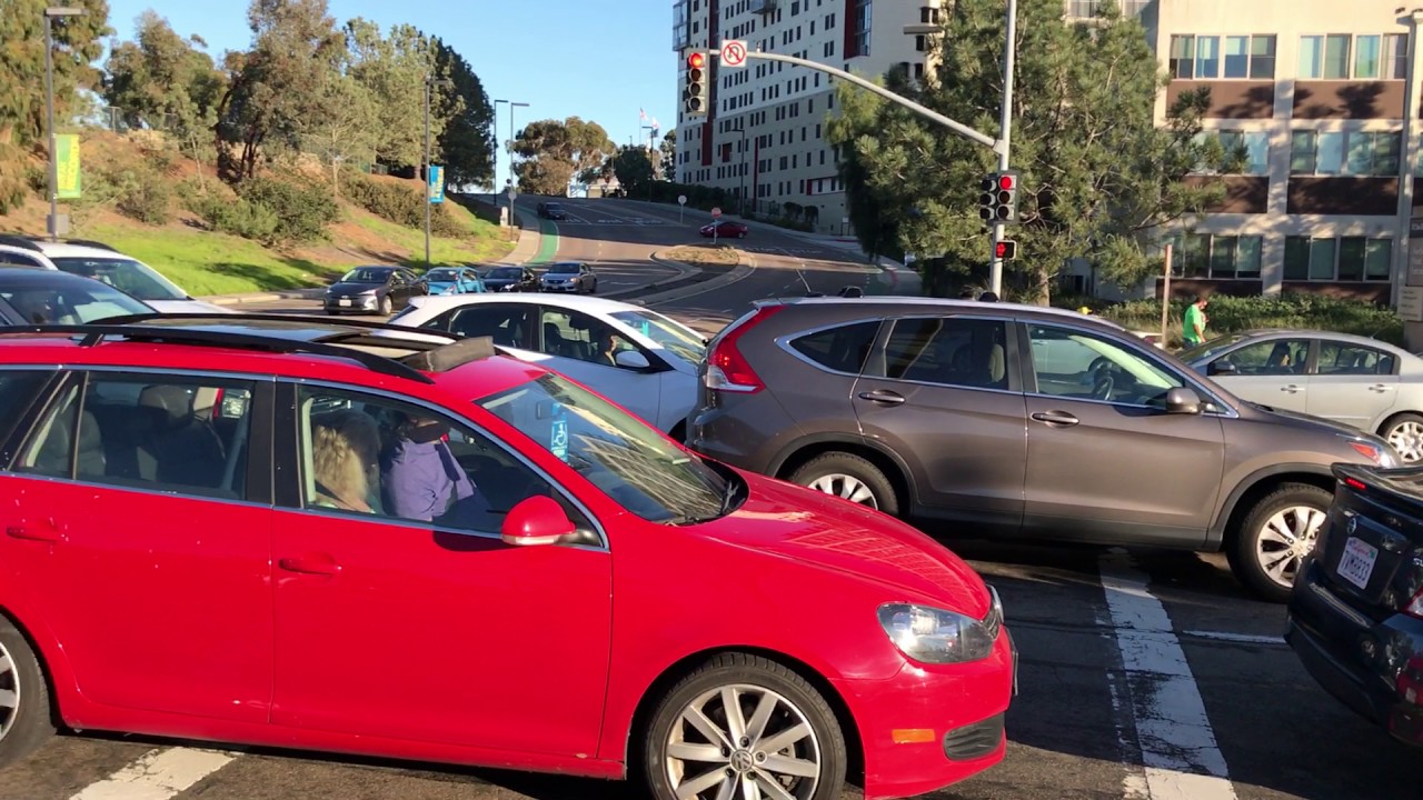farmers insurance traffic near ucsd - YouTube