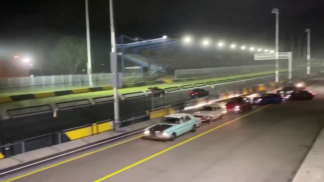 KOVAL EVO vs R32 GTR 1250HP SEQUENTIAL - YouTube