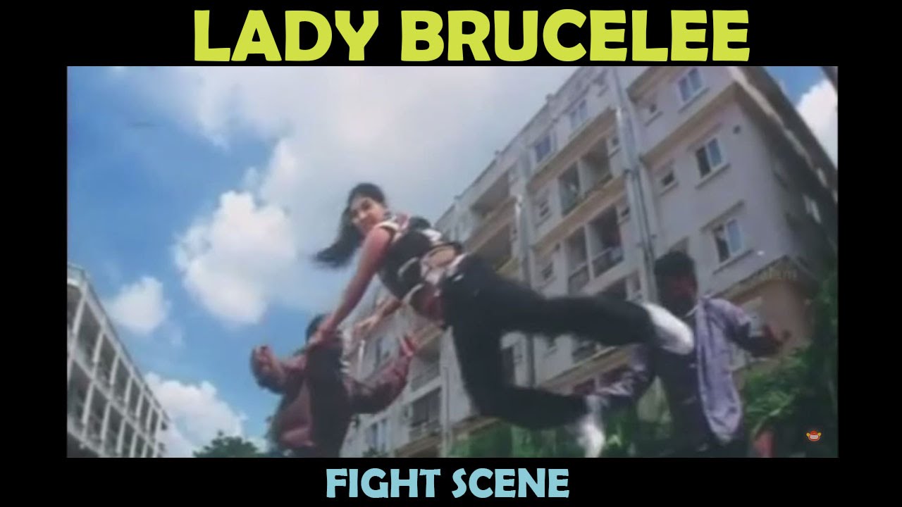 Ayesha Superb Fight Scene Lady Brucelee Malayalam Movie Scene - YouTube