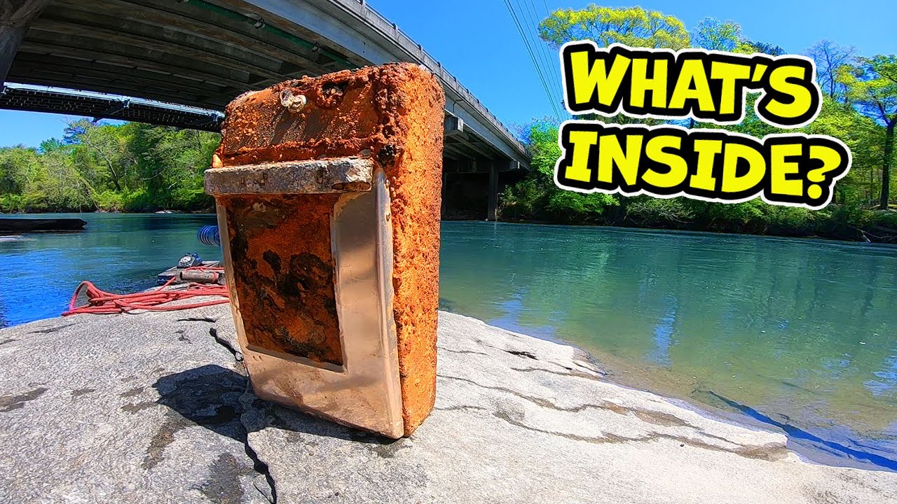 Unusual Metal Box Found Underwater Scuba Diving History Rich River ...