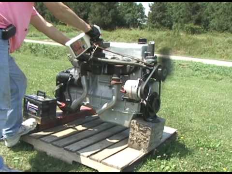 International BD264 Engine Run - YouTube