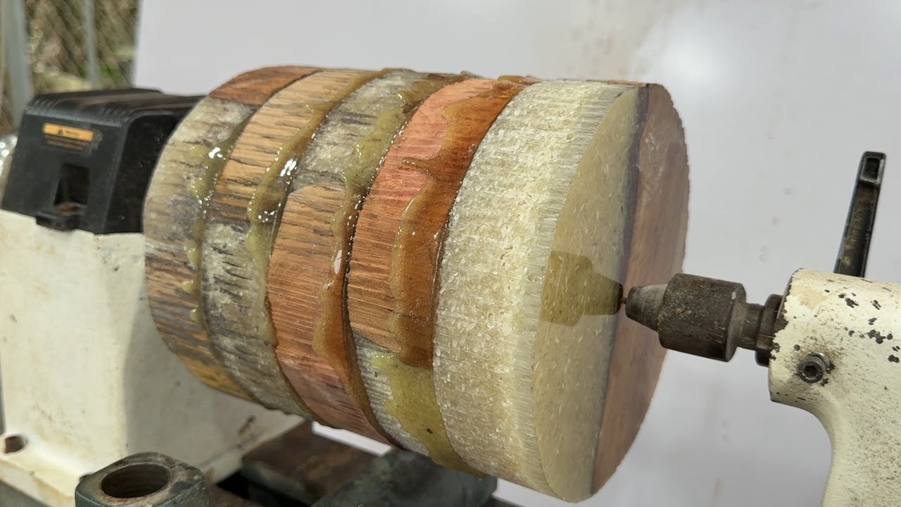 Combining 100,000 Rice Grains with Wood and Epoxy Resin for a ...