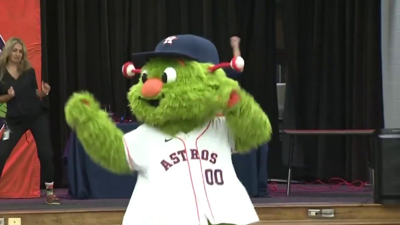 Orbit ready for Astros Opening Day shenanigans - YouTube