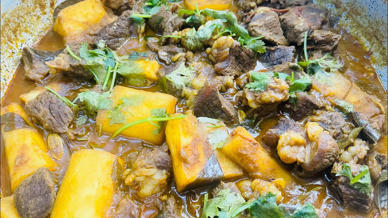 BEEF & TAPIOCA CURRY(A SRILANKAN DISH) - YouTube