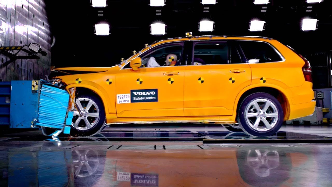 2020 Volvo XC90 – Frontal Offset Crash Test - YouTube