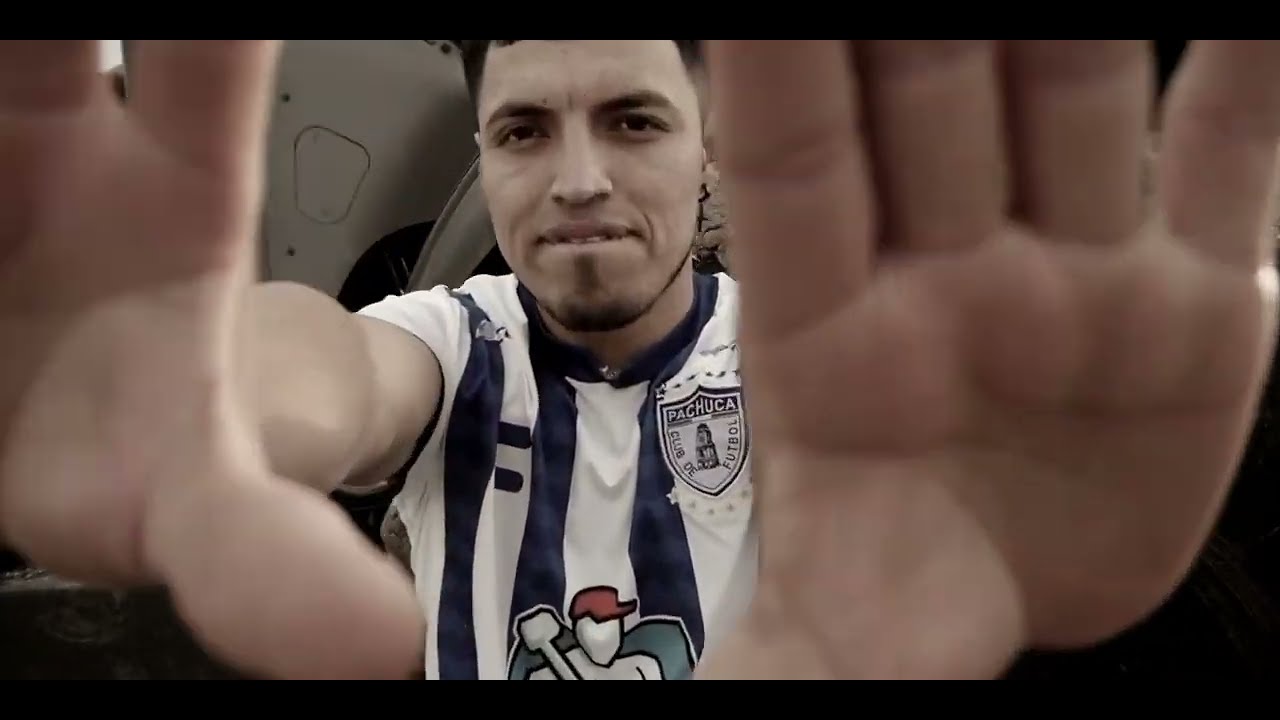 MECAA (Adrian Rubio)- Inmigrante (Video Oficial) - YouTube