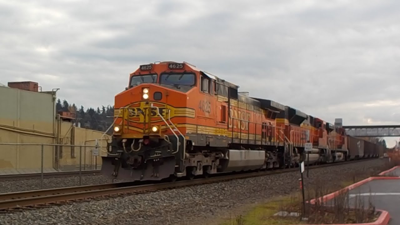 Northbound BNSF Coal Train in Kent WA 12/2/18 (Tripod Footage) - YouTube