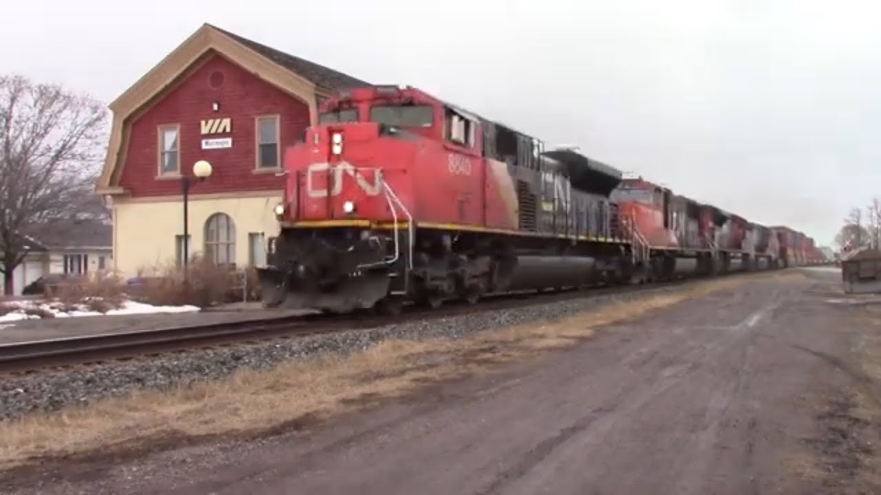 CN #Z121 Montmagny Mile 78.10: CN 8841-5726-8824-4652-3016-2244 - YouTube