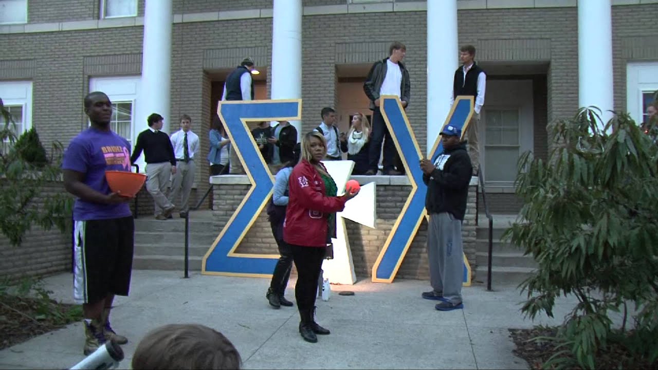 MTSU Greek Row Sponsors Halloween Funfest 2013 - YouTube