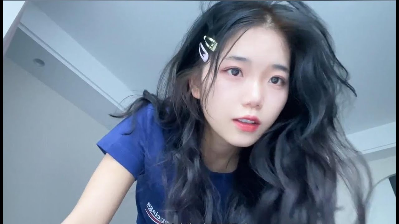 Your girlfriend - YouTube