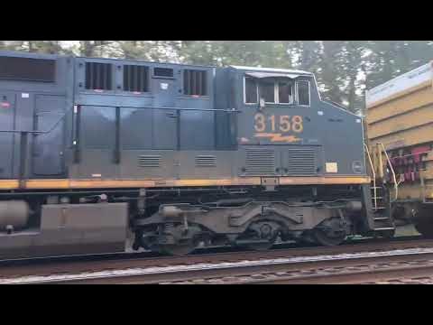 CSX 834 Leads Giant CSX M410 NB Manifest Train Thru Java SC With Horn Salute & Mid DPU Alright ...