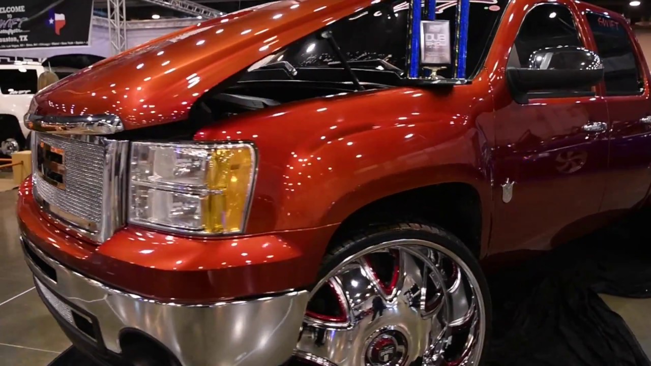 Dub Custom Car Show catered by Mikki's Cafe - YouTube