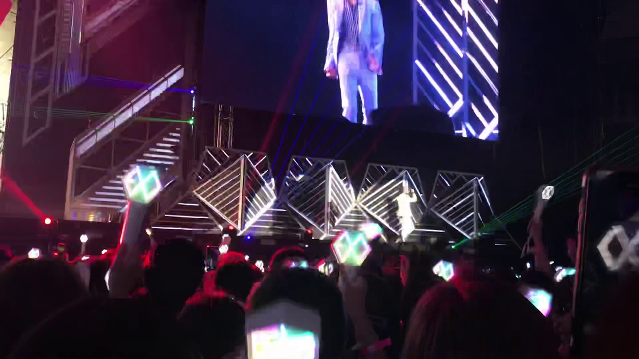 EXO - Power exploration 2019 190720 - YouTube