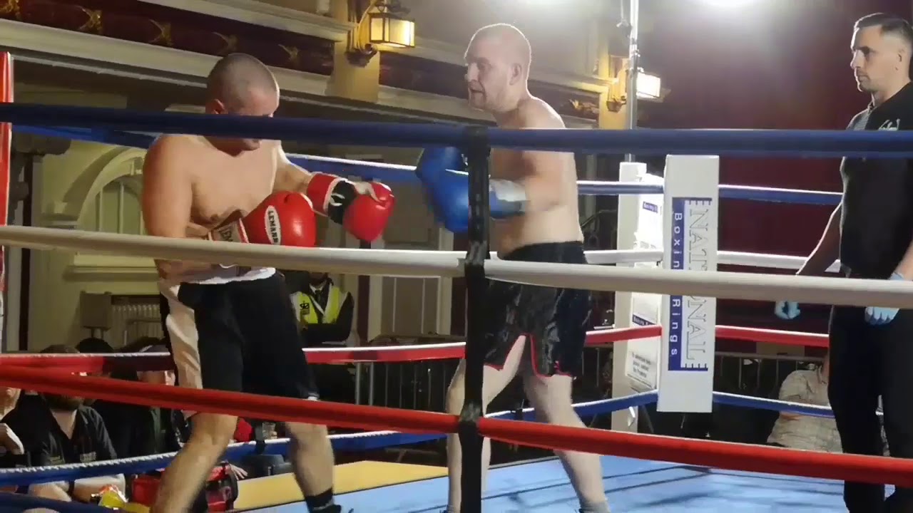 EBF. Semi pro Boxing - YouTube