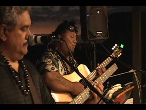Donald Kaulia and LT Smooth at Lawai'a 'Ohana Camp - YouTube