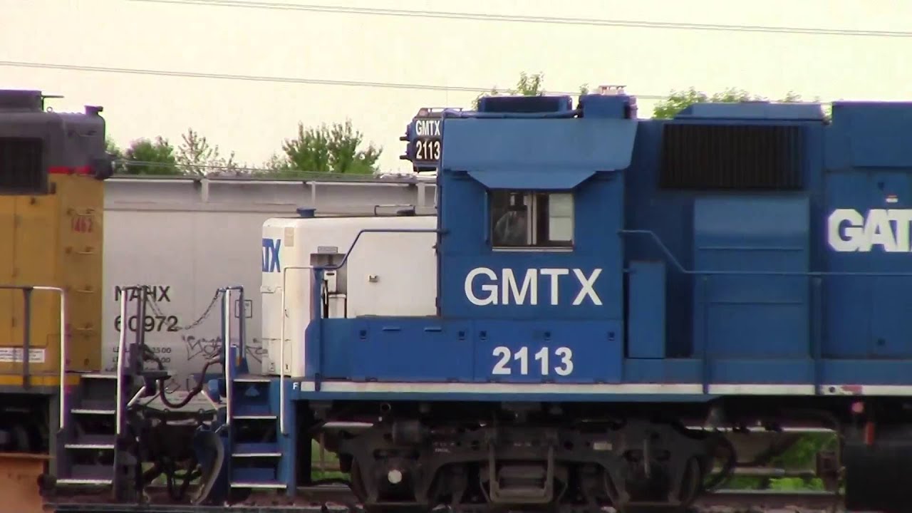 GATX leaser, a GP38-2 in the Boone, Iowa Railyard - YouTube
