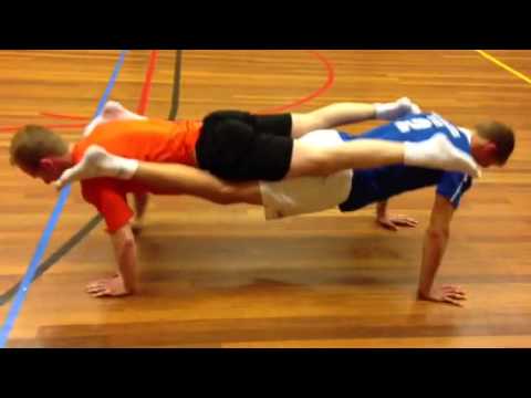 Partner push ups - YouTube