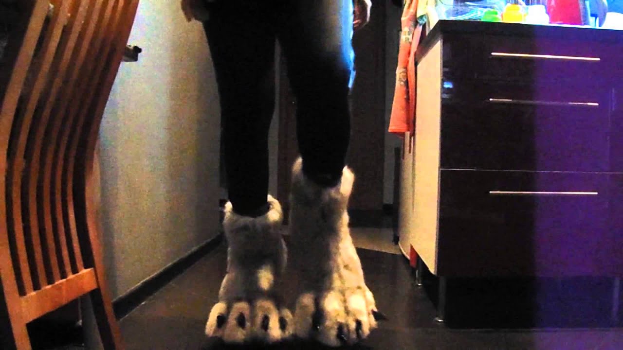 Digitigrade werewolf legs test - YouTube