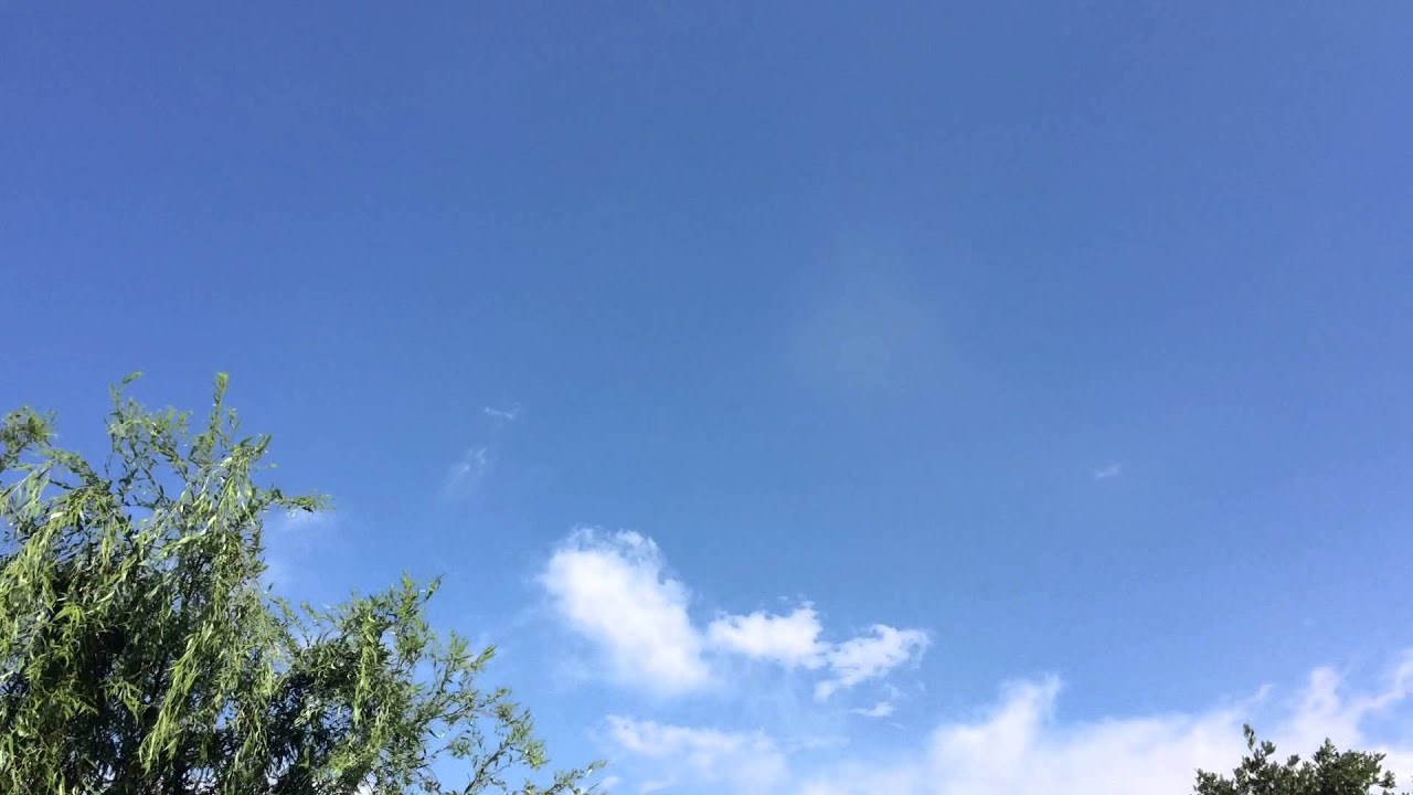 Texas rain while sunny - YouTube
