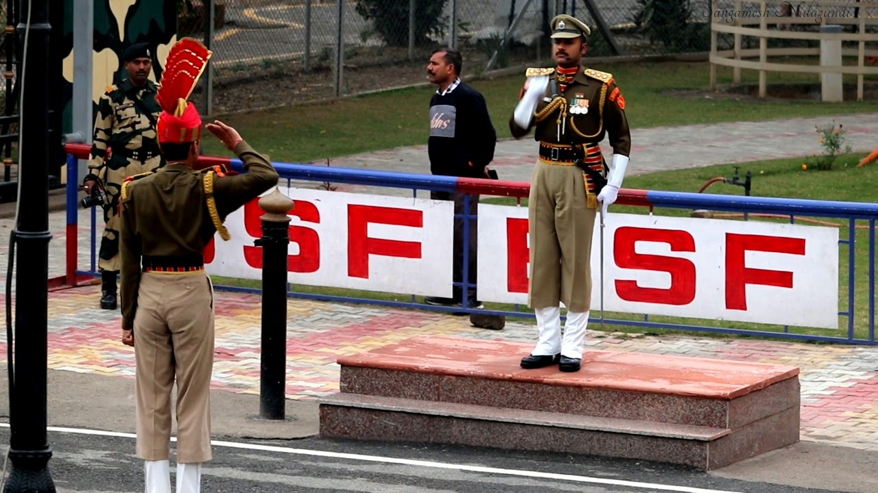 Attari - Wagah Border Ceremony - YouTube