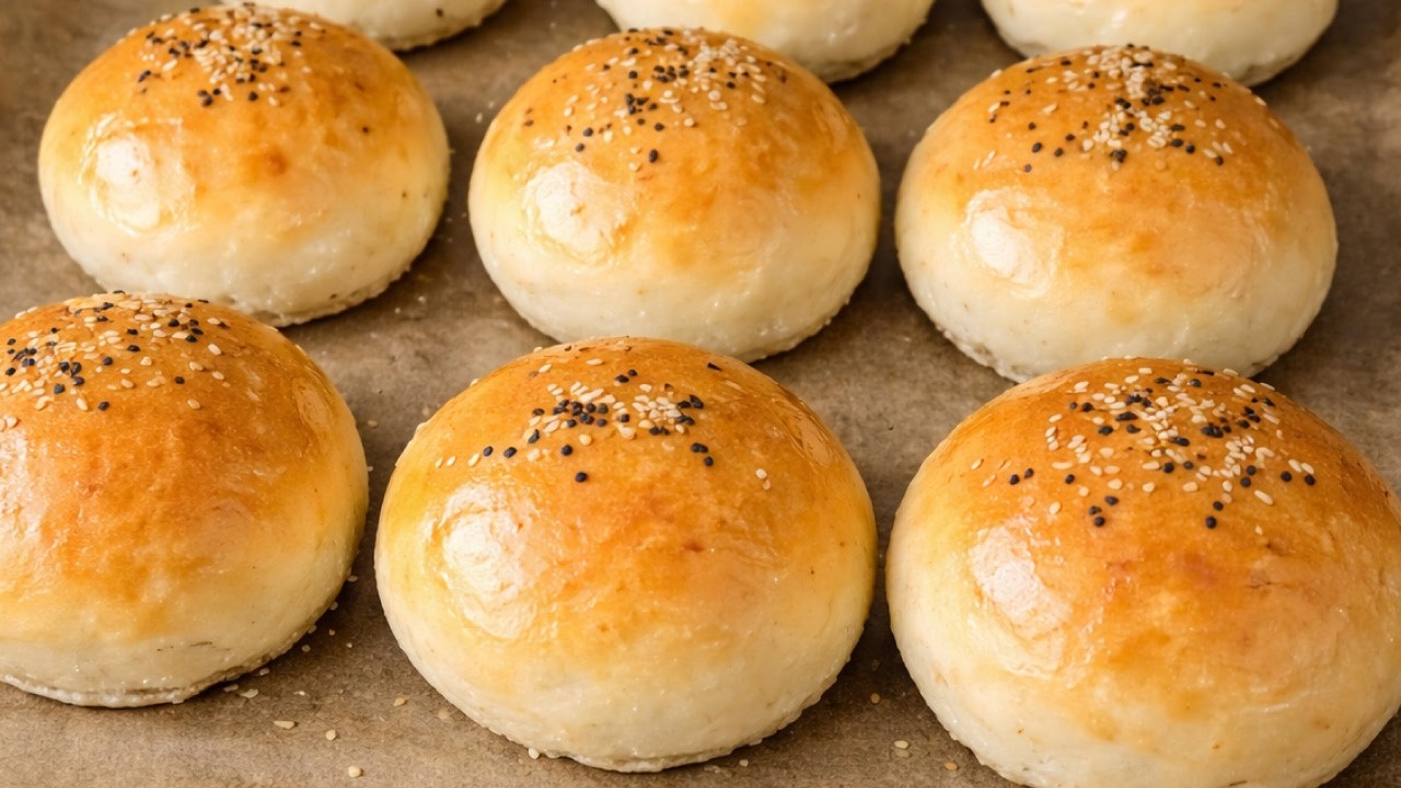 Super Soft Homemade Buns - YouTube
